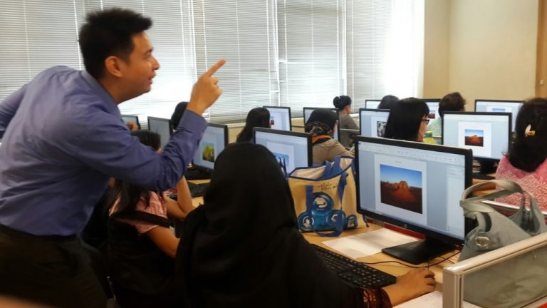 TRAINING ONLINE MANAGEMENT TRAINING